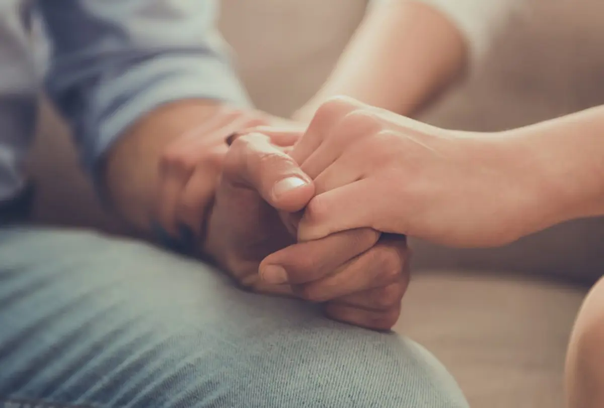 Handling challenging situations with confidence requires a proactive approach. Effective de ...